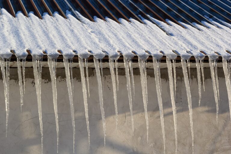 How To Install Roof Drip Edge? (8 Steps)
