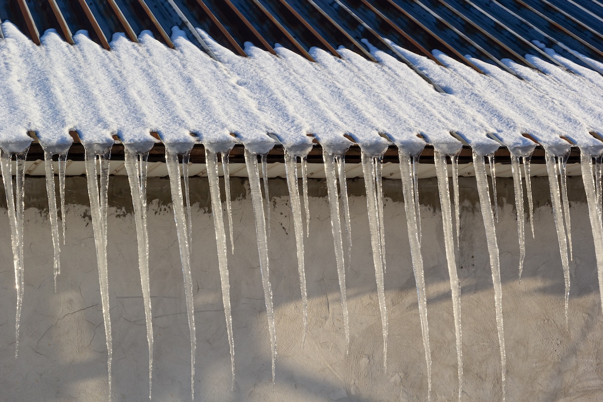 How To Install Roof Drip Edge? (8 Steps)